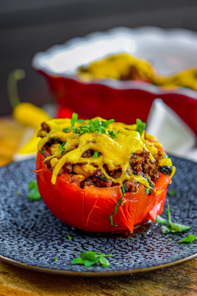 Taco stuffed tomatoes - From Gate To Plate